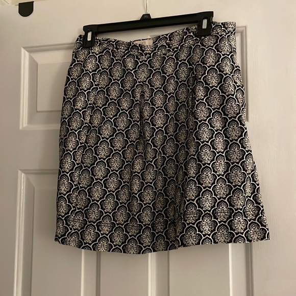 LOFT | Skirts | The Loft Size 4 Black And White Patterned Skirt | Poshmark